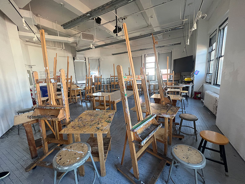 Art School Tours · Art Prof
